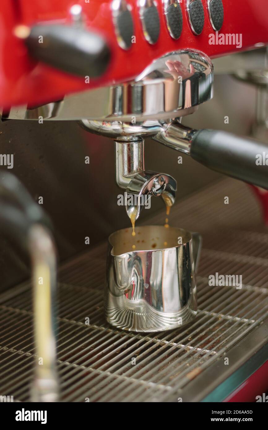 Process of making coffee drink by barista Stock Photo - Alamy