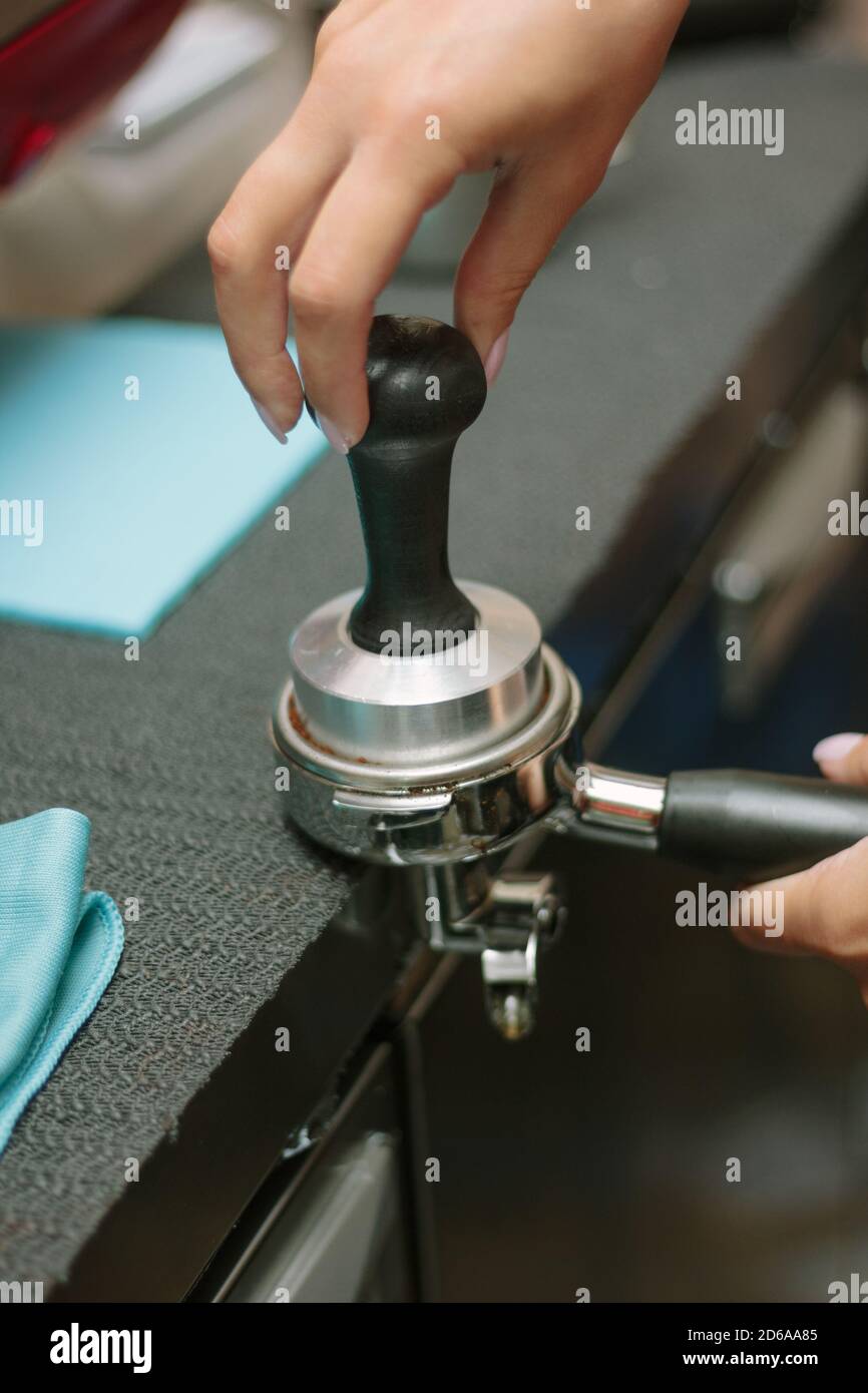 Pulling espresso hi-res stock photography and images - Alamy