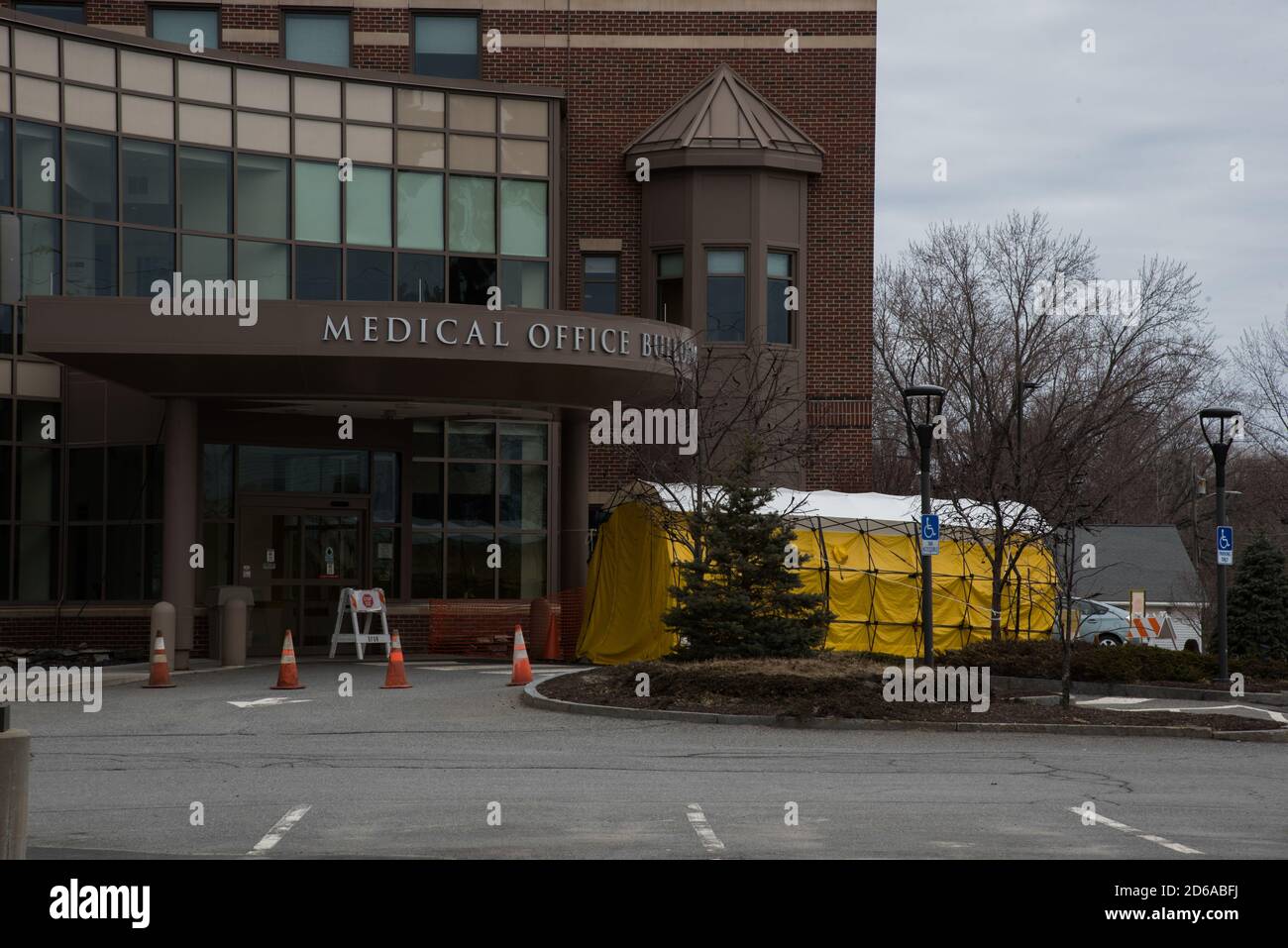 Hospital with yellow tent for covid-19 treatment Stock Photo - Alamy