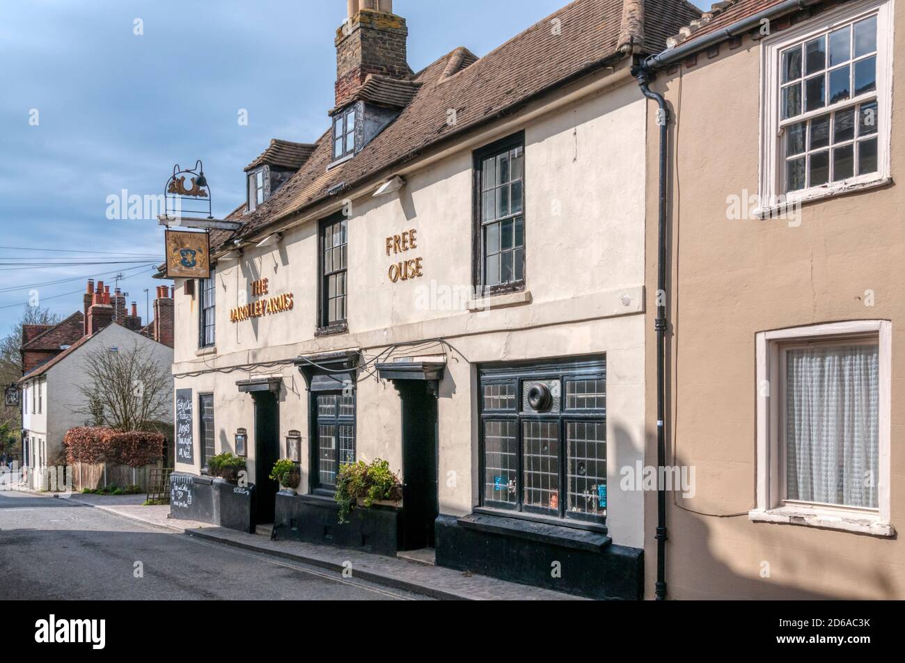The Darnley Arms public house in Cobham, Kent Stock Photo - Alamy