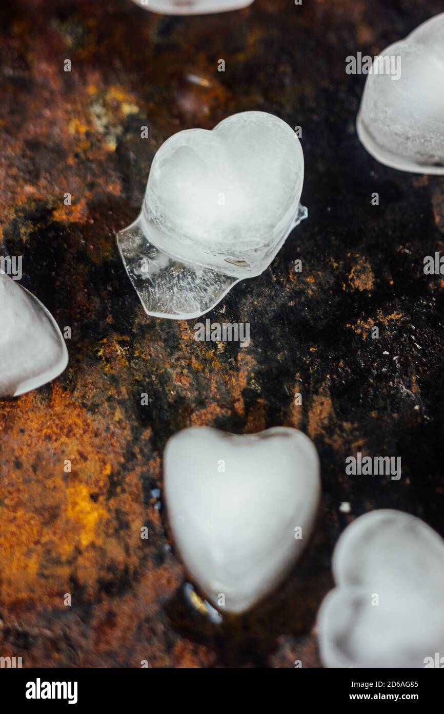 Ice starting to melt hi-res stock photography and images - Alamy