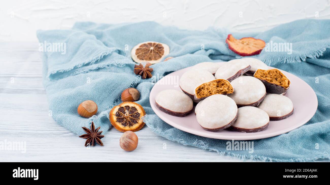 Pepper nuts, traditional german christmas sweets, nuremberg gingerbread ...