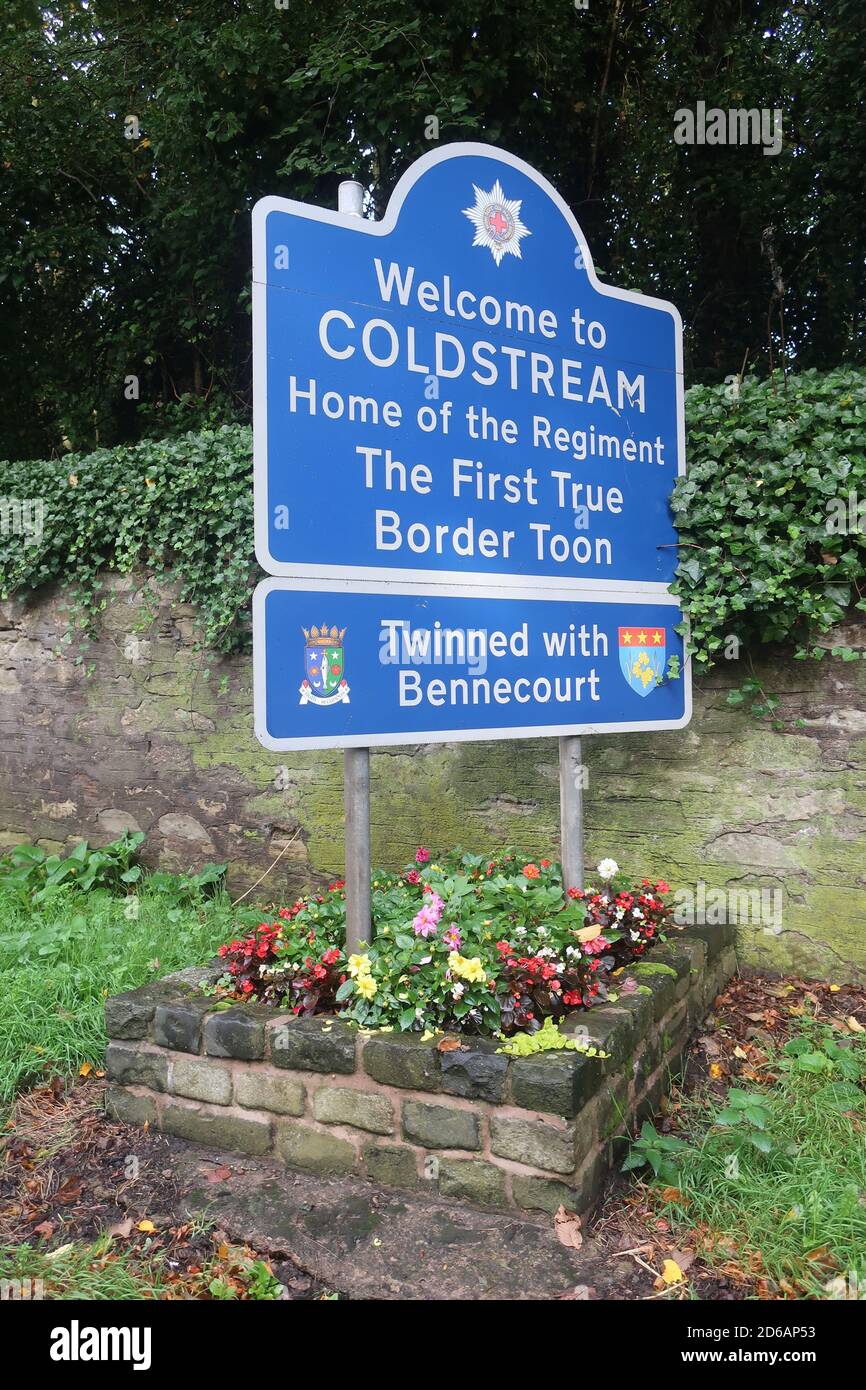 The Anglo-Scottish border. Coldstream. Berwickshire. Scottish Borders ...