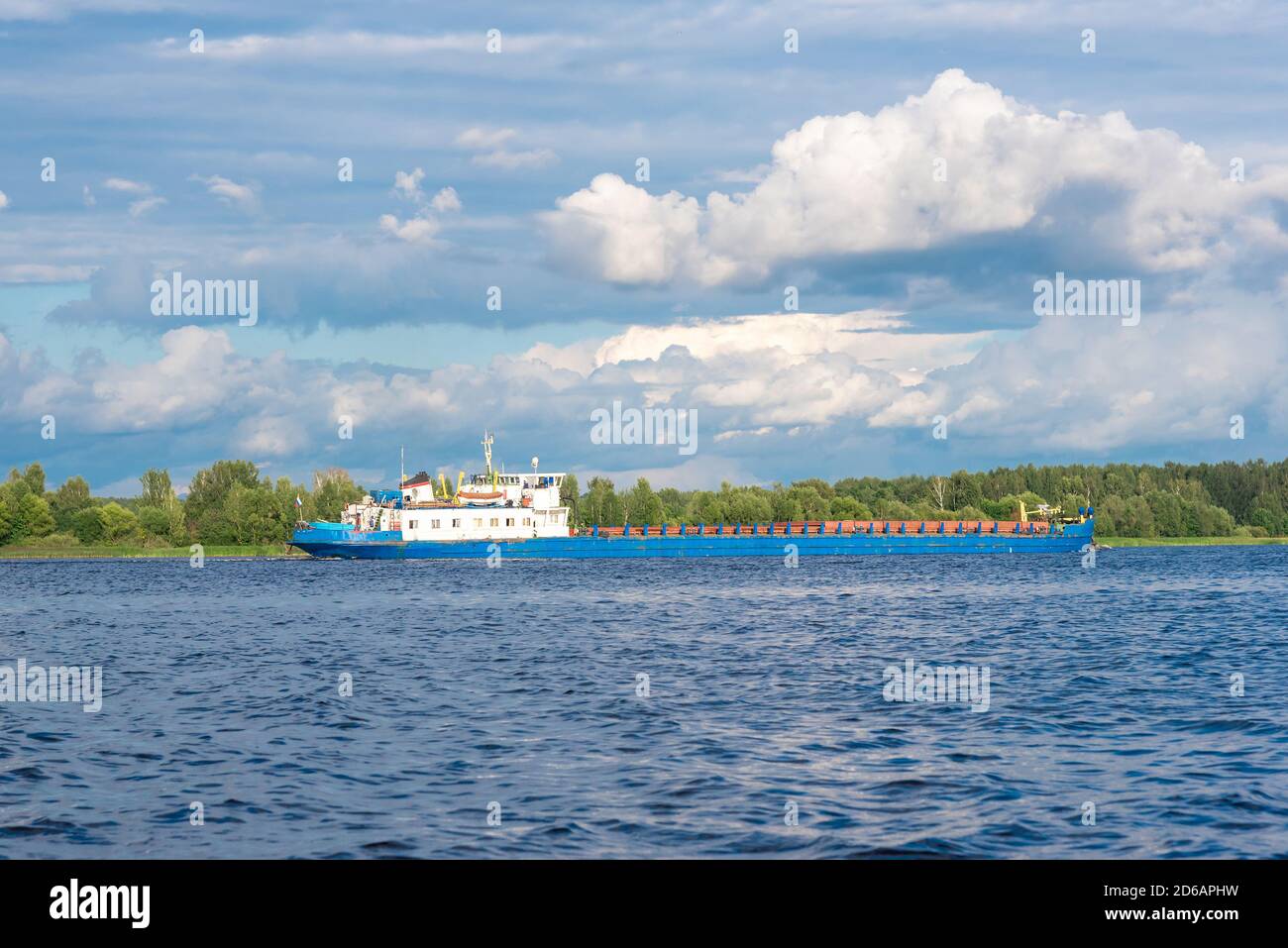Container ship speed boat hi-res stock photography and images - Alamy