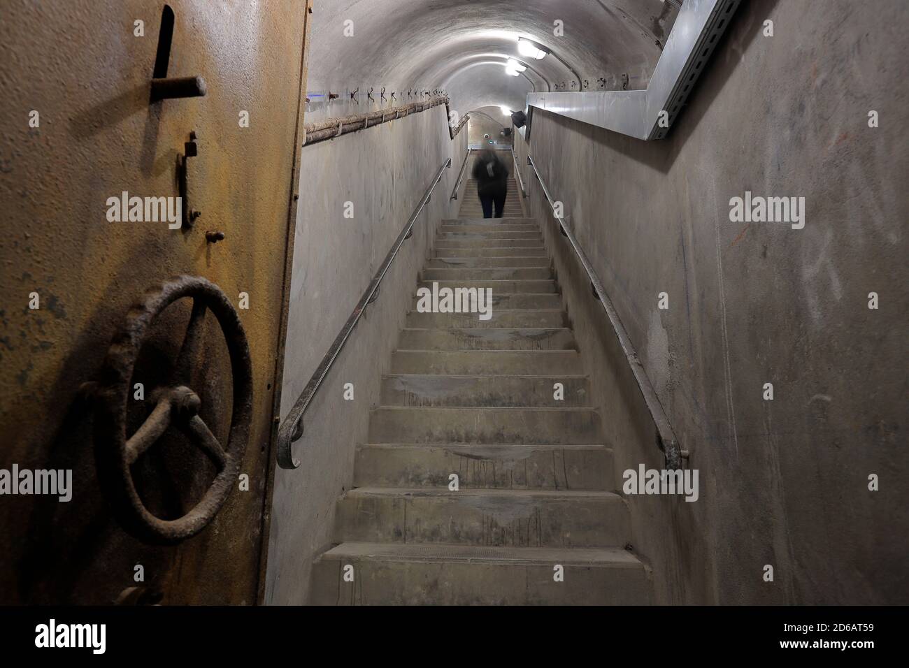 Ffi resistance hi-res stock photography and images - Alamy