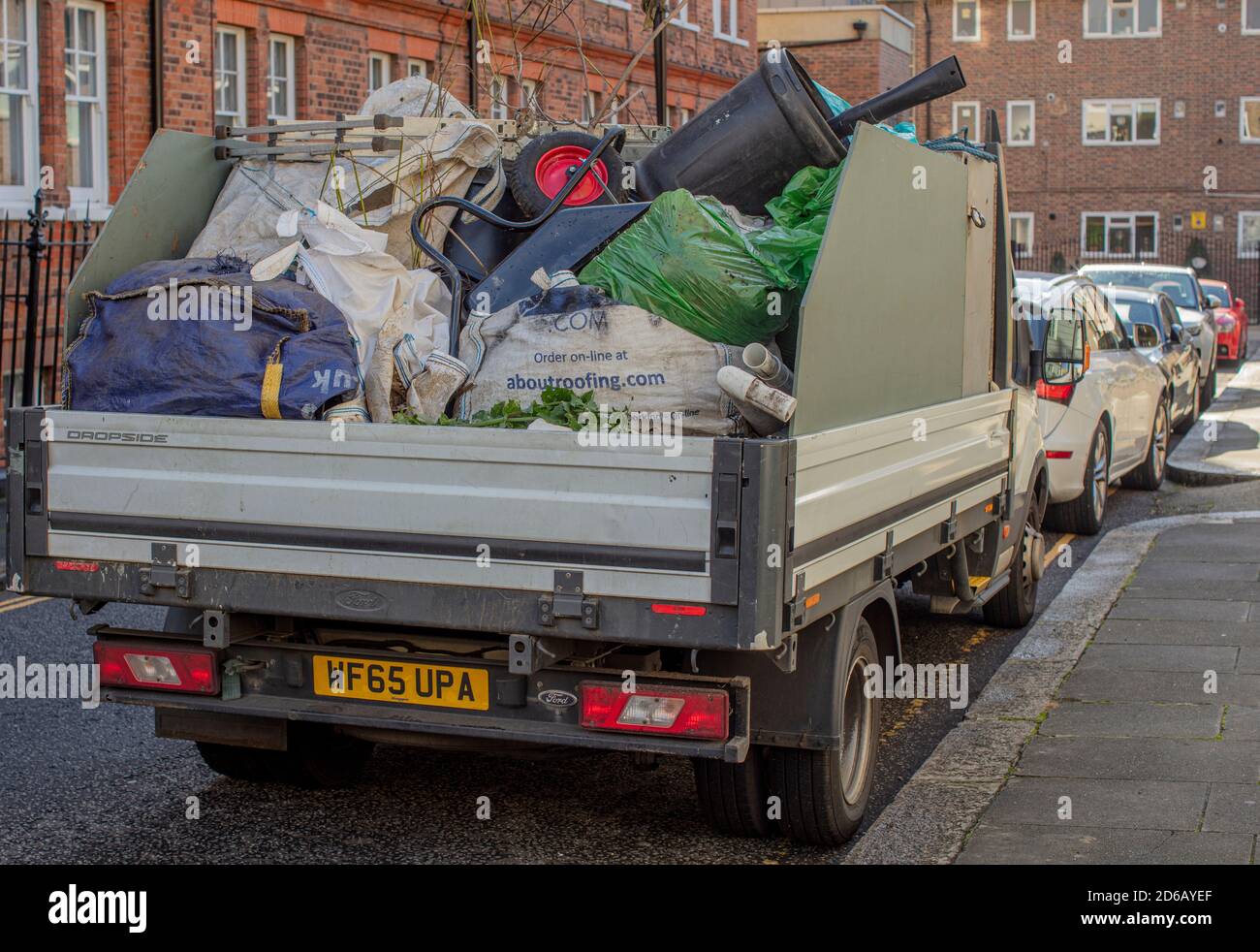Open lorry hi-res stock photography and images - Alamy