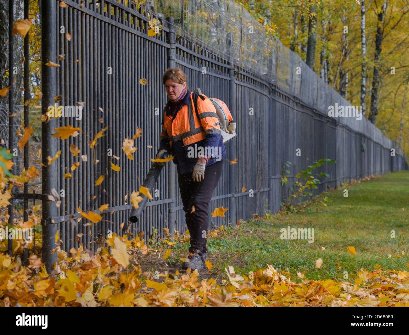 Female utility worker hi-res stock photography and images - Alamy