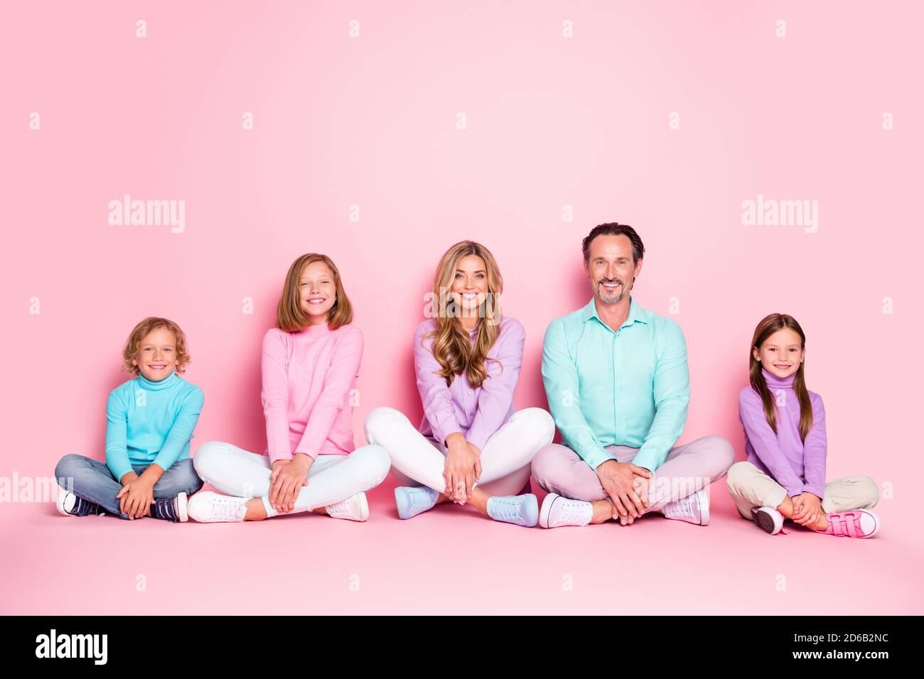 Full length photo of positive cheerful big family mom dad three ...