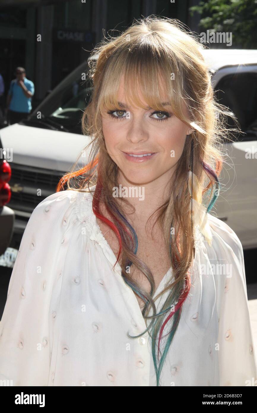 Taryn Manning (Orange is the New Black) 2011, Photo By John Barrett ...