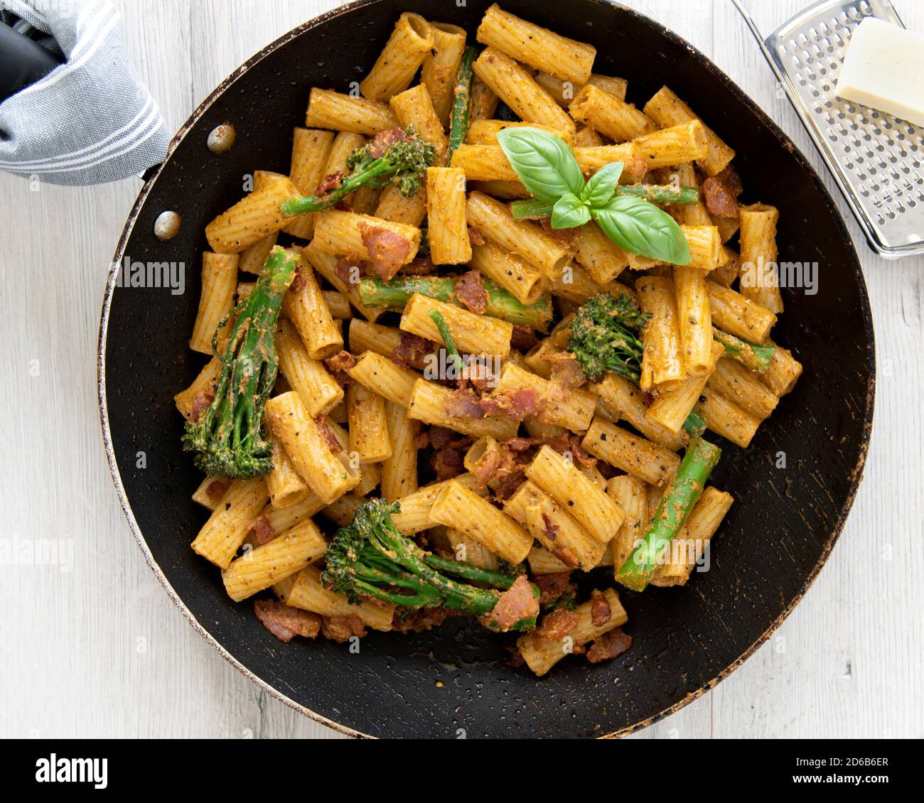 Top view of the freshly made delicious pasta in the pan Stock Photo - Alamy