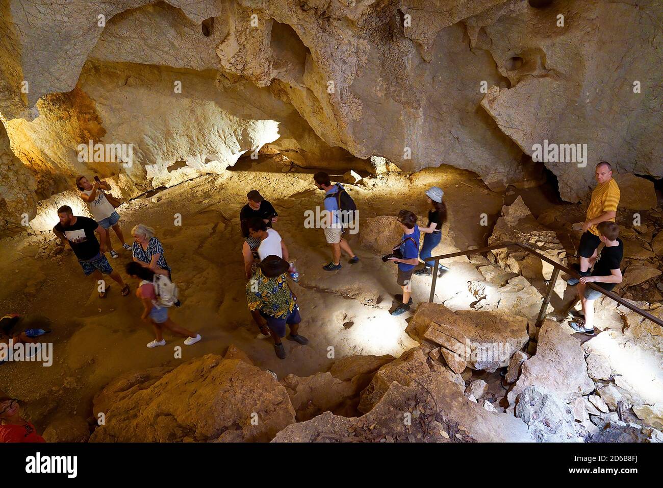 Queensland, Australia - December 2019: Tourists inside a cavern explore ...