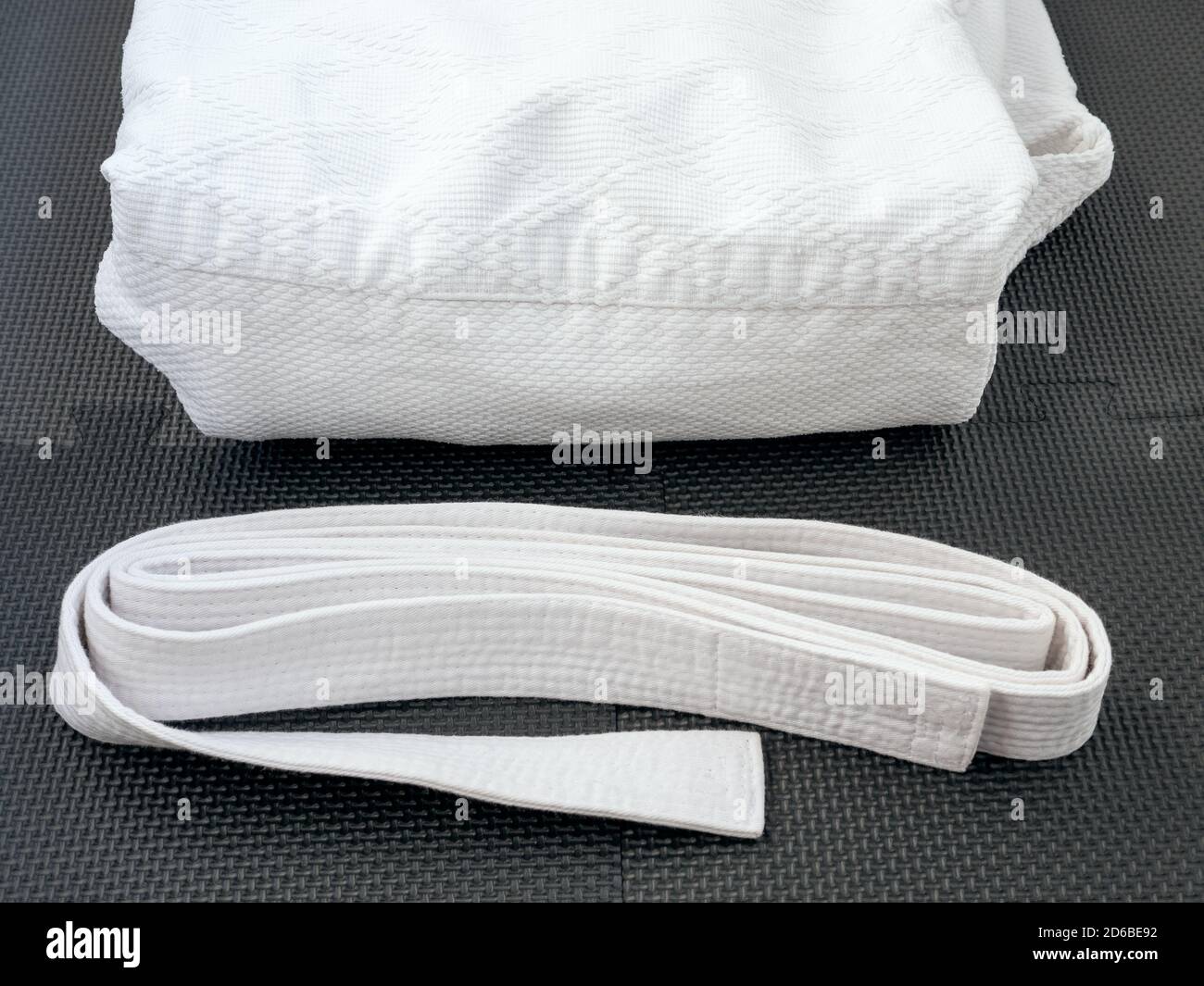 Martial arts mat hi-res stock photography and images - Alamy