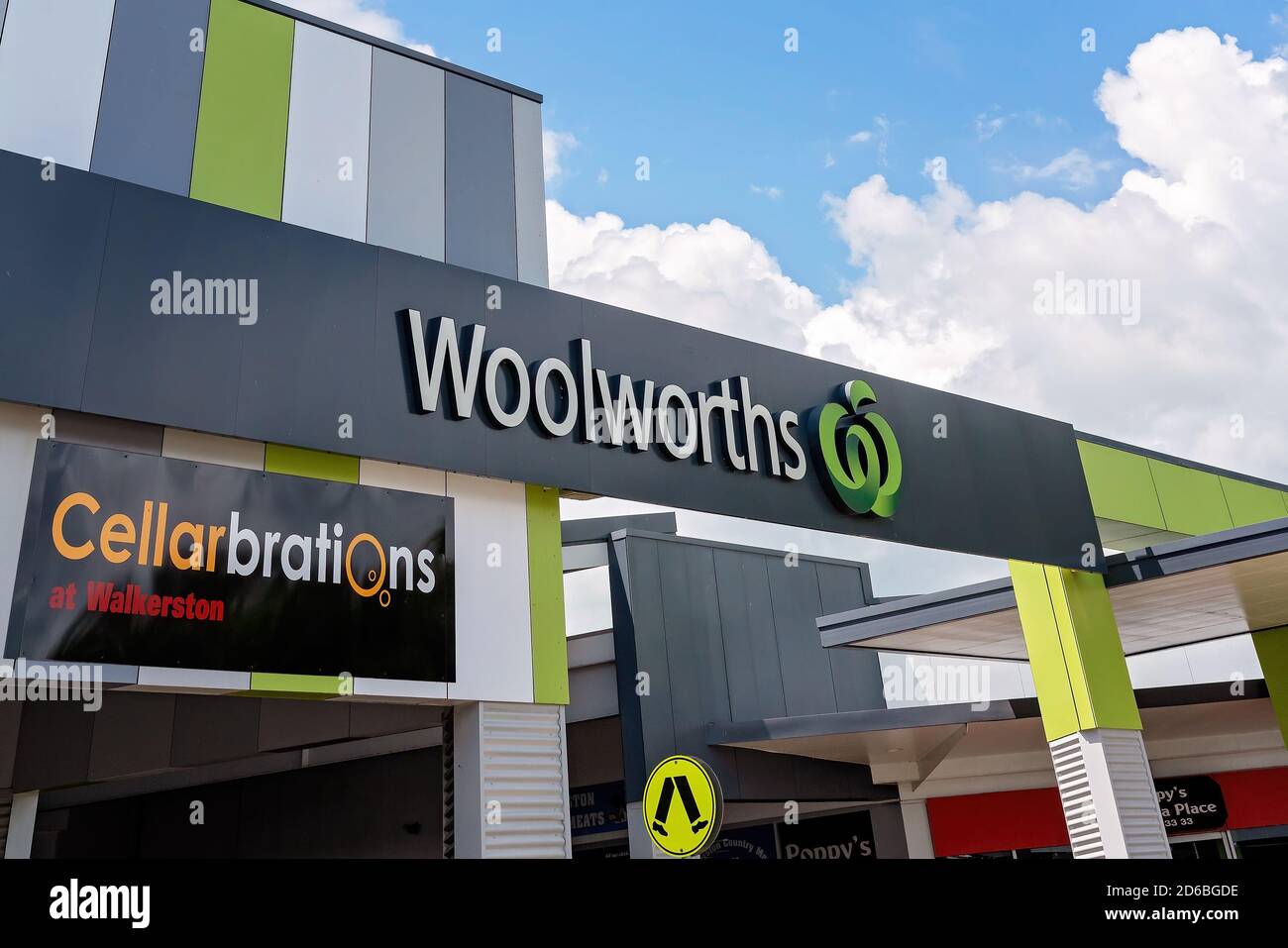 Walkerston, Queensland, Australia - February 2020: Outside Woolworth ...