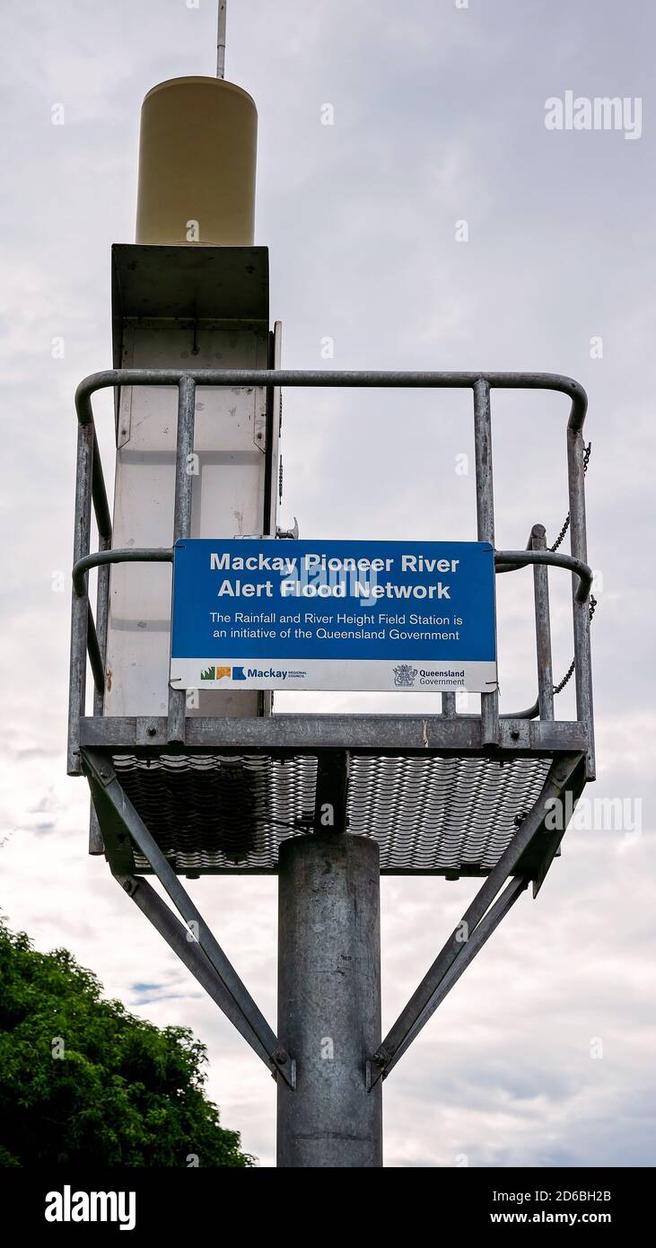 Flood early warning system hi-res stock photography and images - Alamy