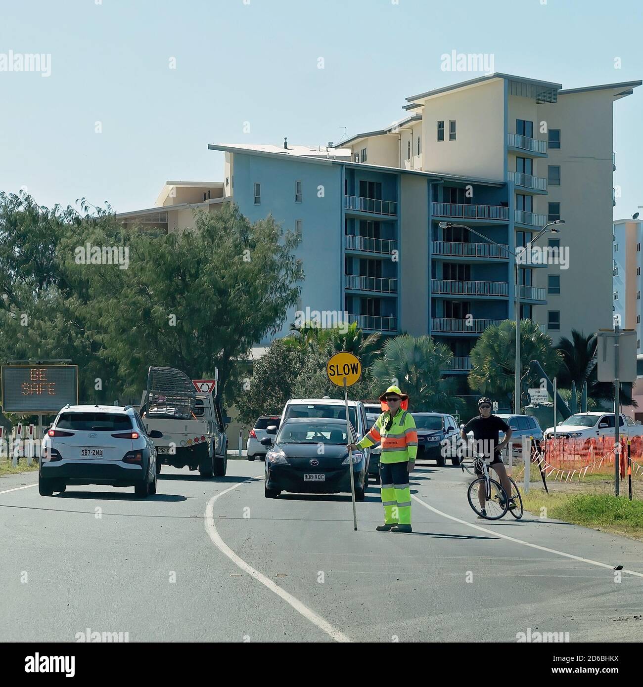 Roadwork traffic control australia hi-res stock photography and images ...