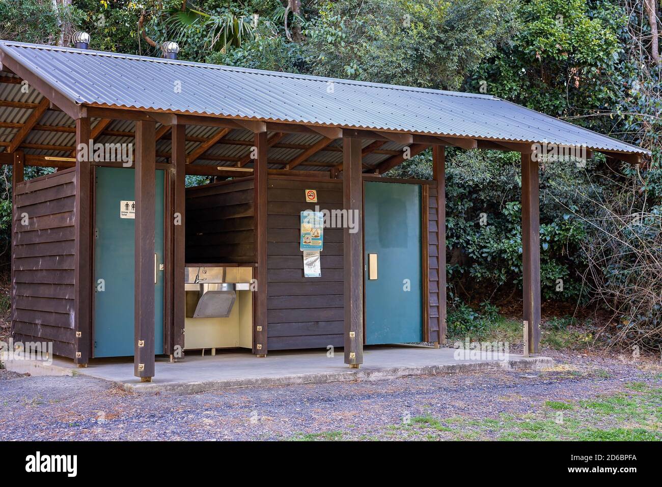 Ablutions block hi-res stock photography and images - Alamy