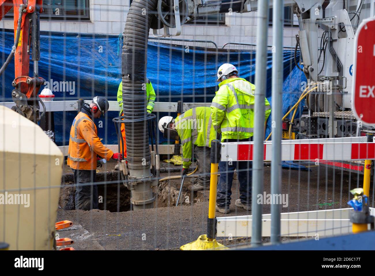 Gas works, gas workers, tudor street, london, uk Stock Photo - Alamy