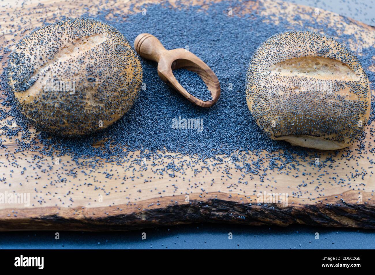 The blue poppy restaurant hi-res stock photography and images - Alamy