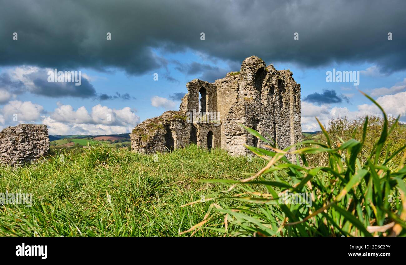 Clun Castle, Clun, Shropshire Stock Photo - Alamy