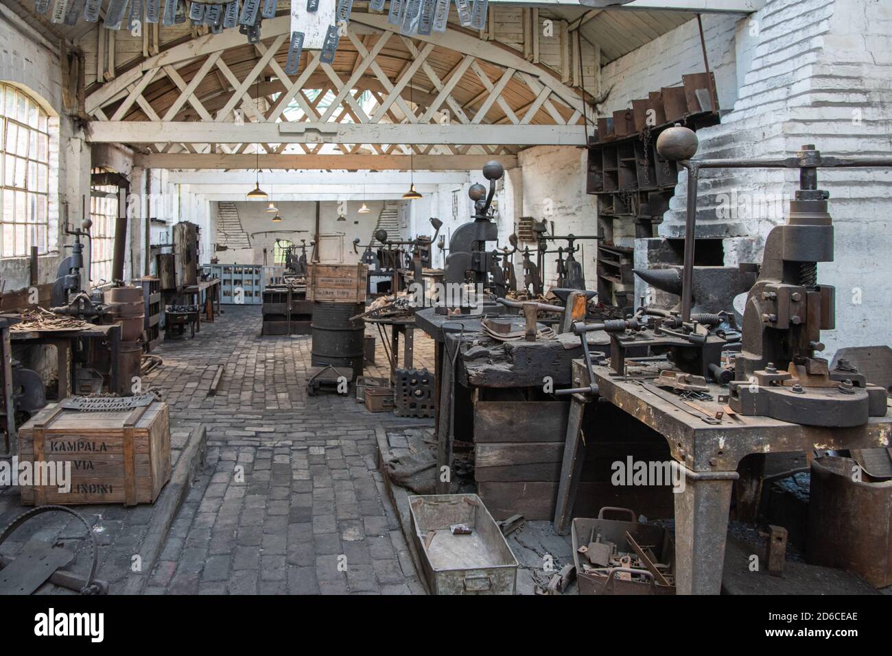Old metal workshop Stock Photo - Alamy