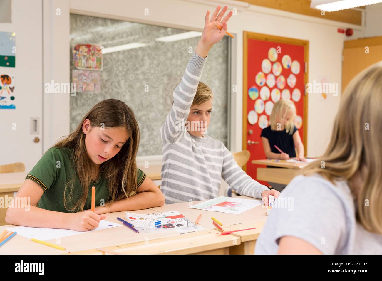 Children in classroom Stock Photo - Alamy
