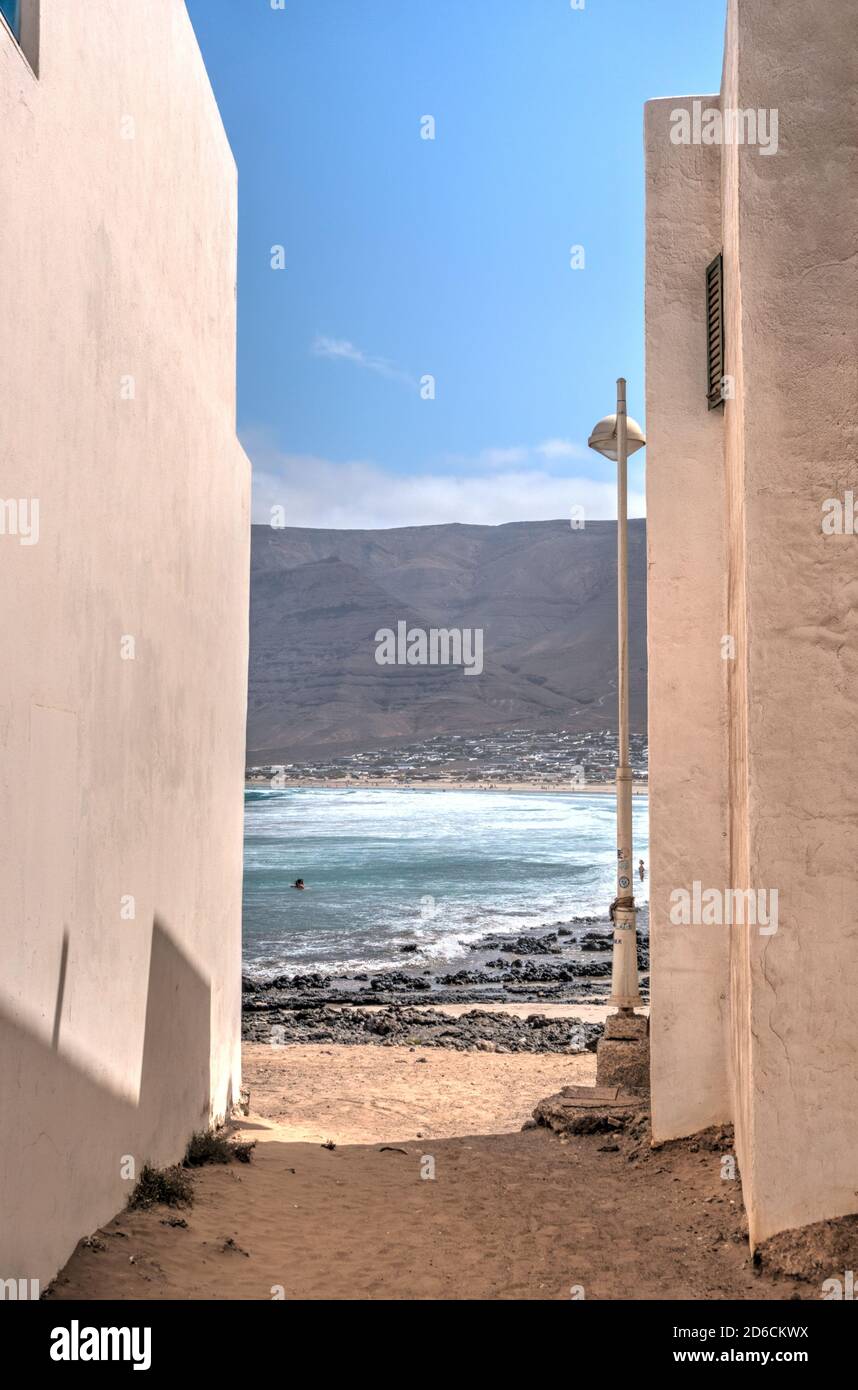 Famara village hi-res stock photography and images - Alamy