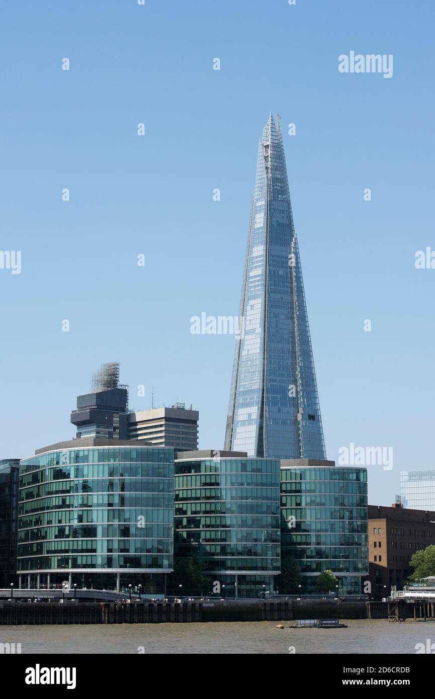 London tower high highest shard hi-res stock photography and images - Alamy