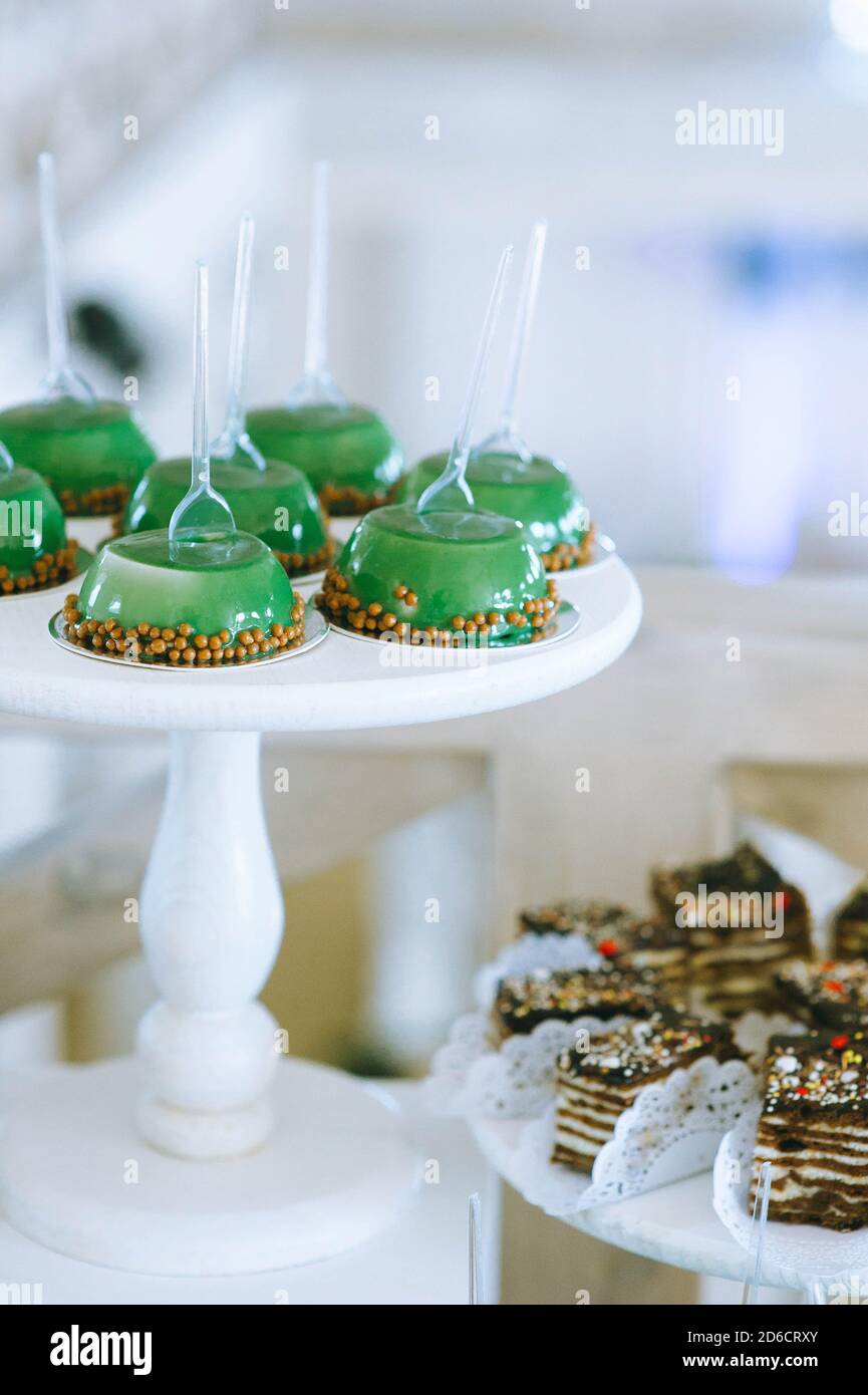 Wedding buffet hi-res stock photography and images - Alamy