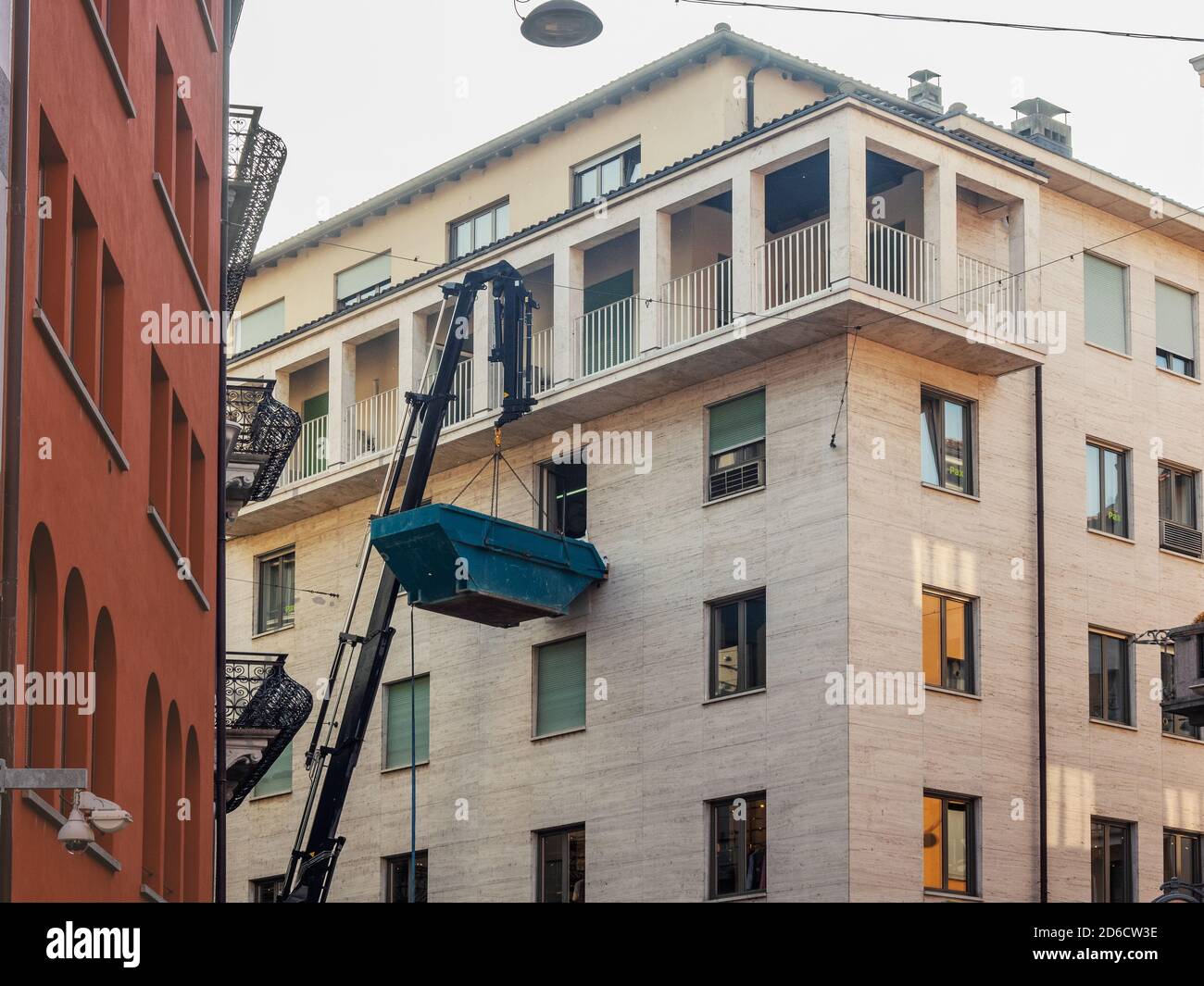 container crane to carry furniture when moving from a high floor ...