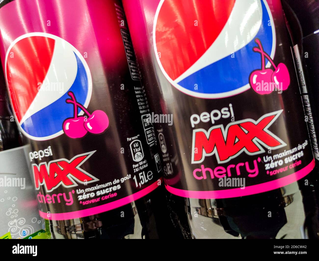 Pepsi max bottle hi-res stock photography and images - Alamy