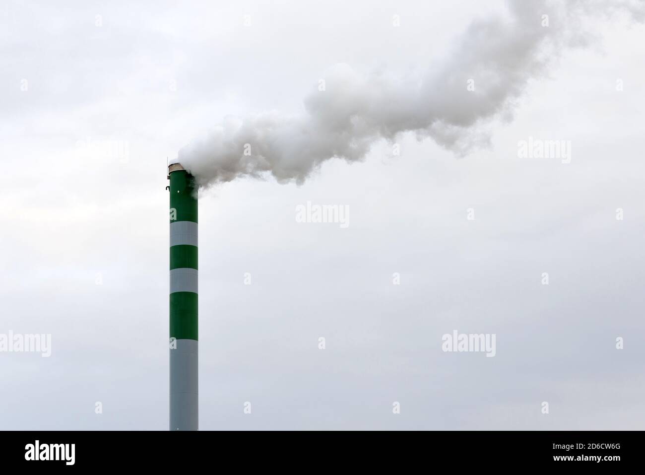 Green toxic smog hi-res stock photography and images - Alamy