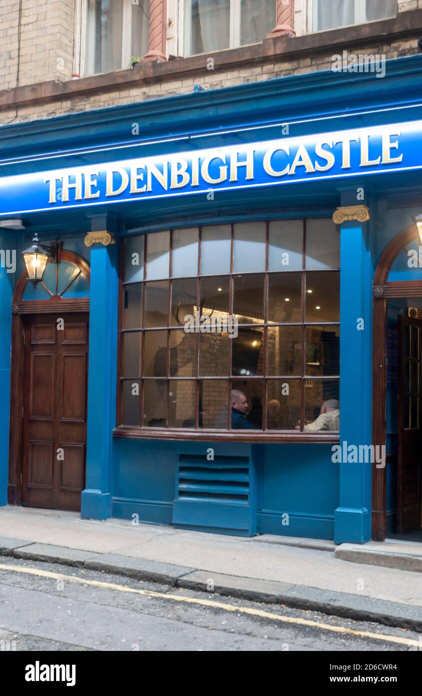 Denbigh castle hi-res stock photography and images - Alamy