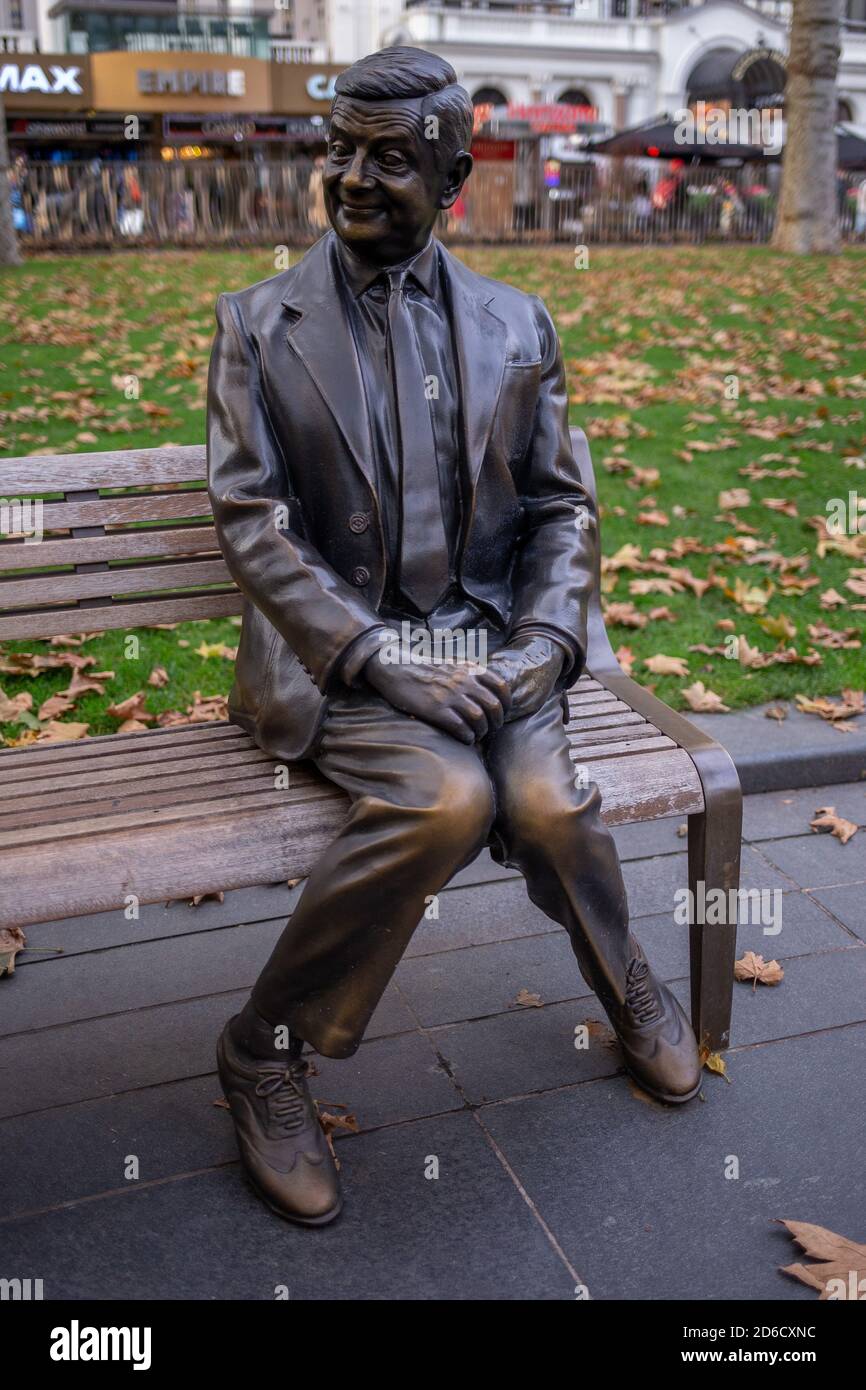Mr bean art hi-res stock photography and images - Alamy
