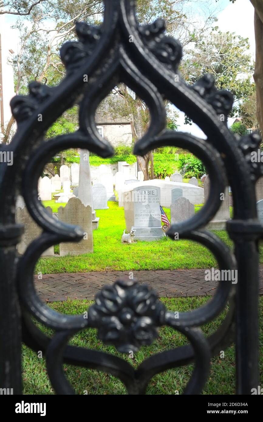 Urban Garden, Halloween, Fountain,, Construction, Huguenot Church ...