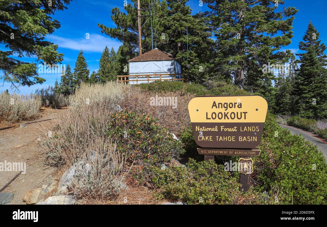 SOUTH LAKE TAHOE, CALIFORNIA, UNITED STATES - Oct 14, 2020: Angora ...