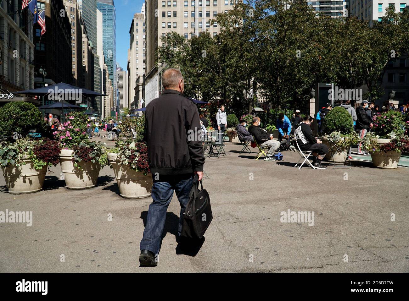 New York, New York, USA. 2nd Oct, 2020. The restoration of Herald ...