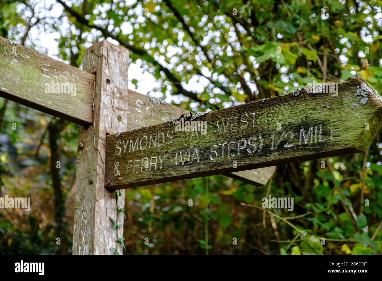 Wooden sign post for symonds Yat west Stock Photo - Alamy