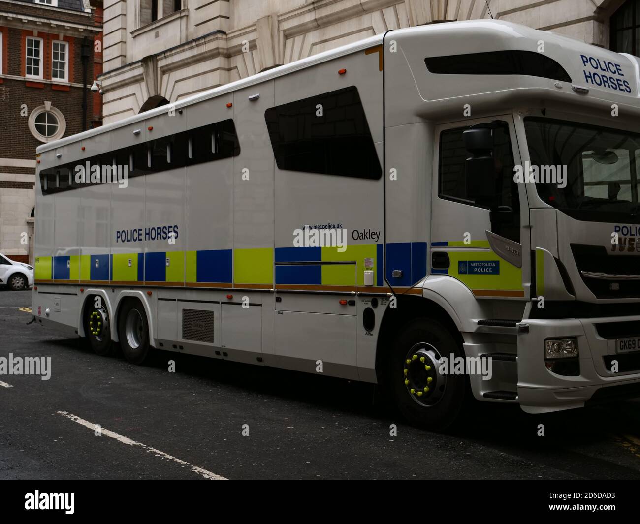 Adapted bus hi-res stock photography and images - Alamy Adapted bus hi-res stock photography and images - Alamy