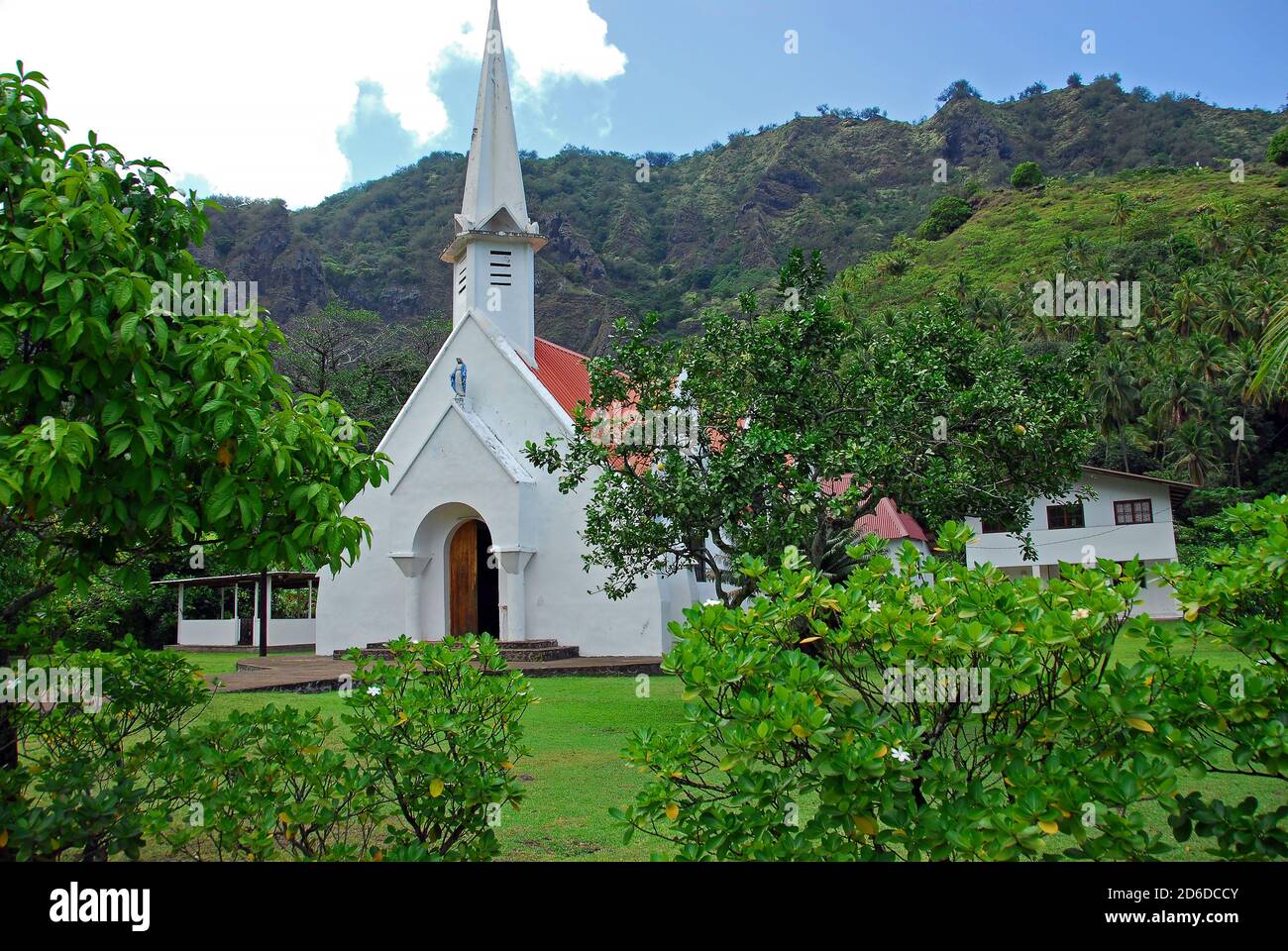 Things to do on omoa hi-res stock photography and images - Alamy