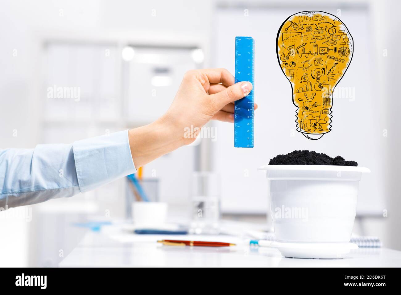 Invest and grow your income Stock Photo - Alamy