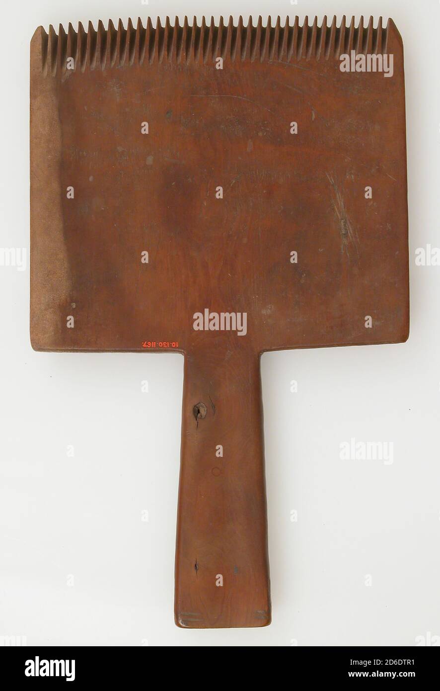 Medieval comb hi-res stock photography and images - Alamy