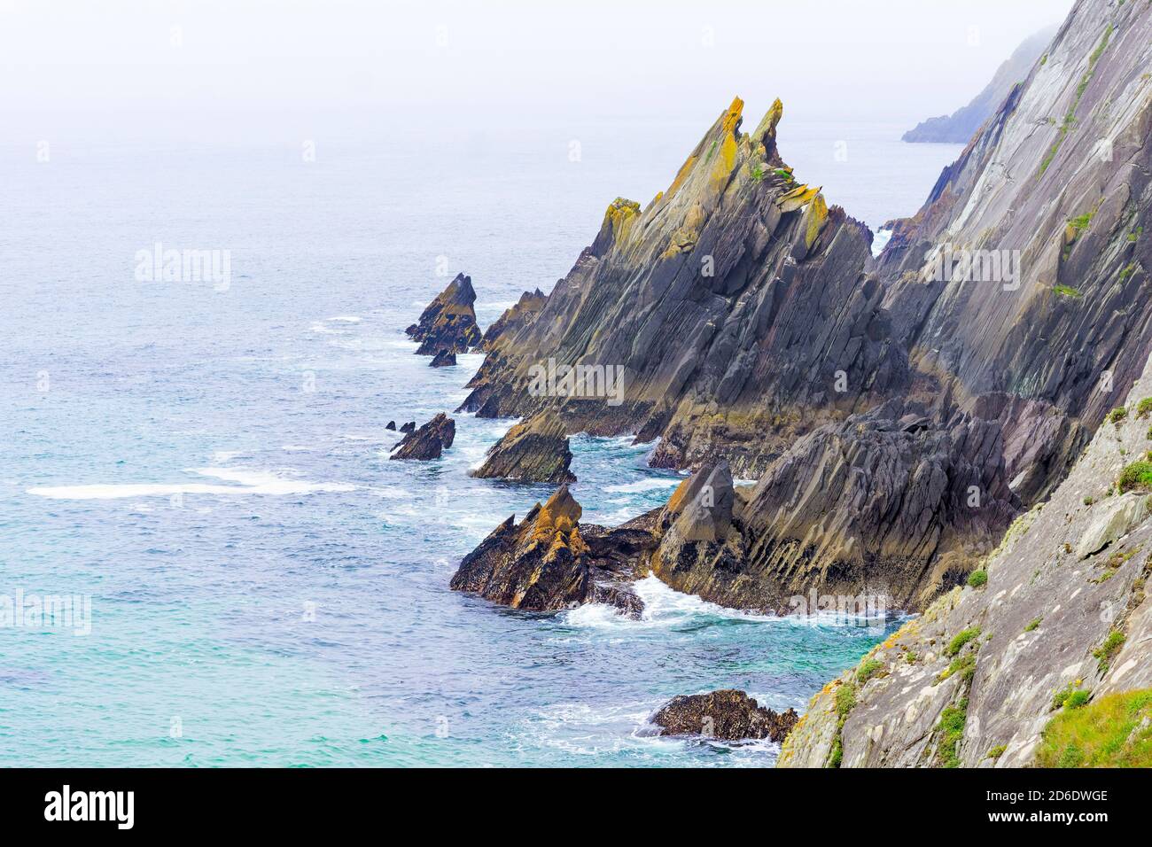 Sea, cliff, basalt cliffs, Dingle Peninsula, Ireland Stock Photo - Alamy