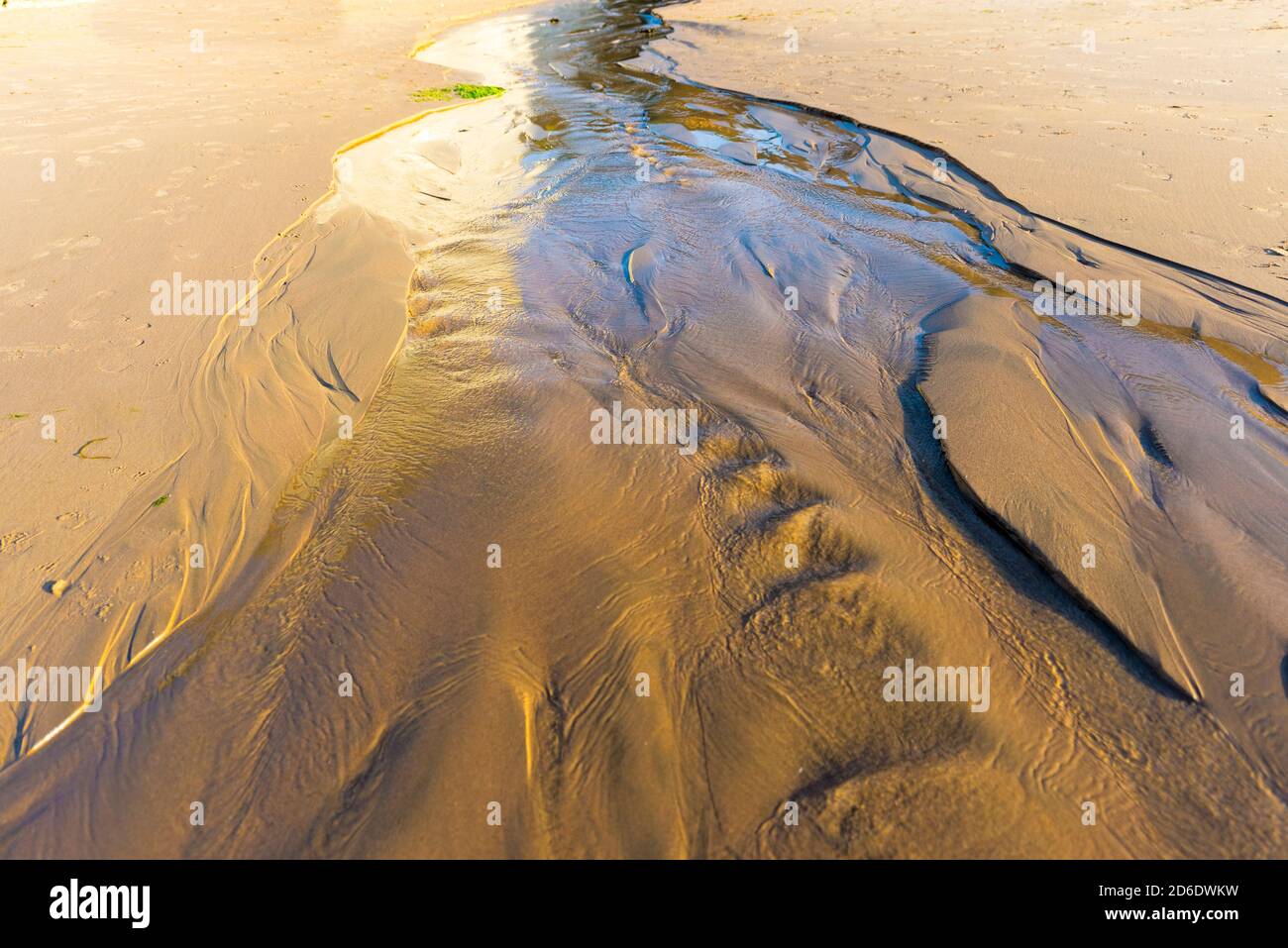 Beach, low tide, running water, tideway, Cliffs of Moher, Ireland Stock ...