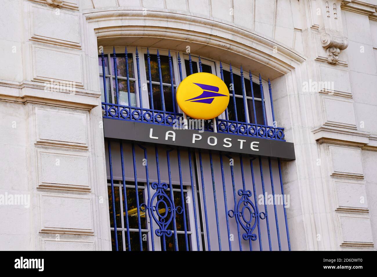 Bordeaux , Aquitaine / France - 10 10 2020 : la poste yellow french ...