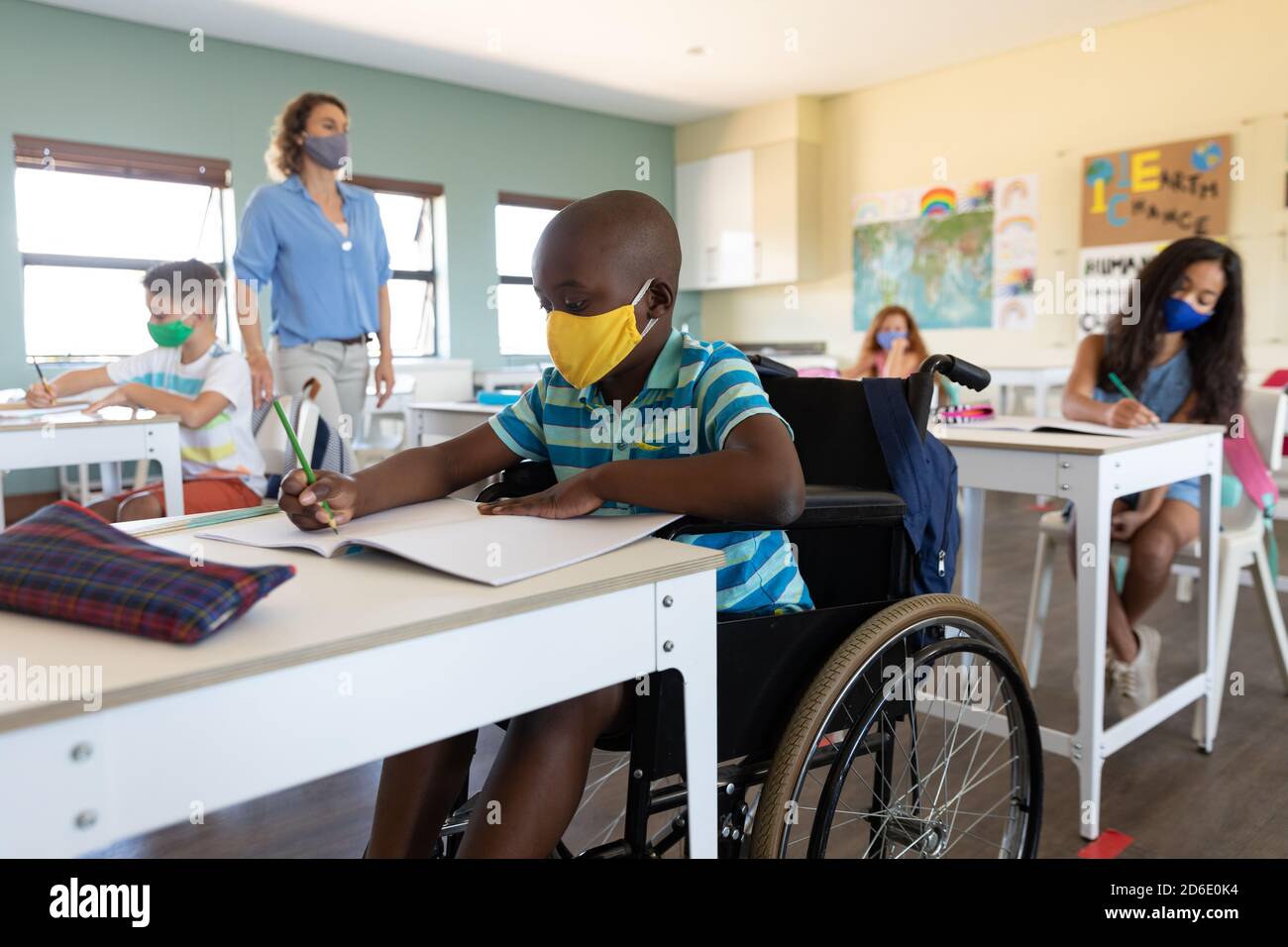 Disable boy hi-res stock photography and images - Alamy