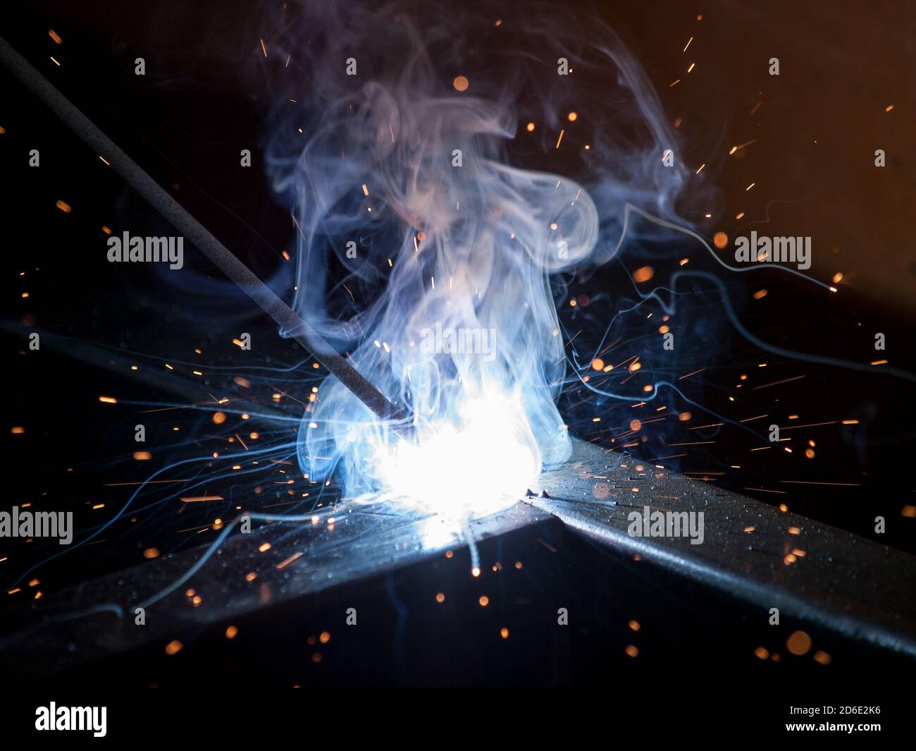 Melt electrode hi-res stock photography and images - Alamy