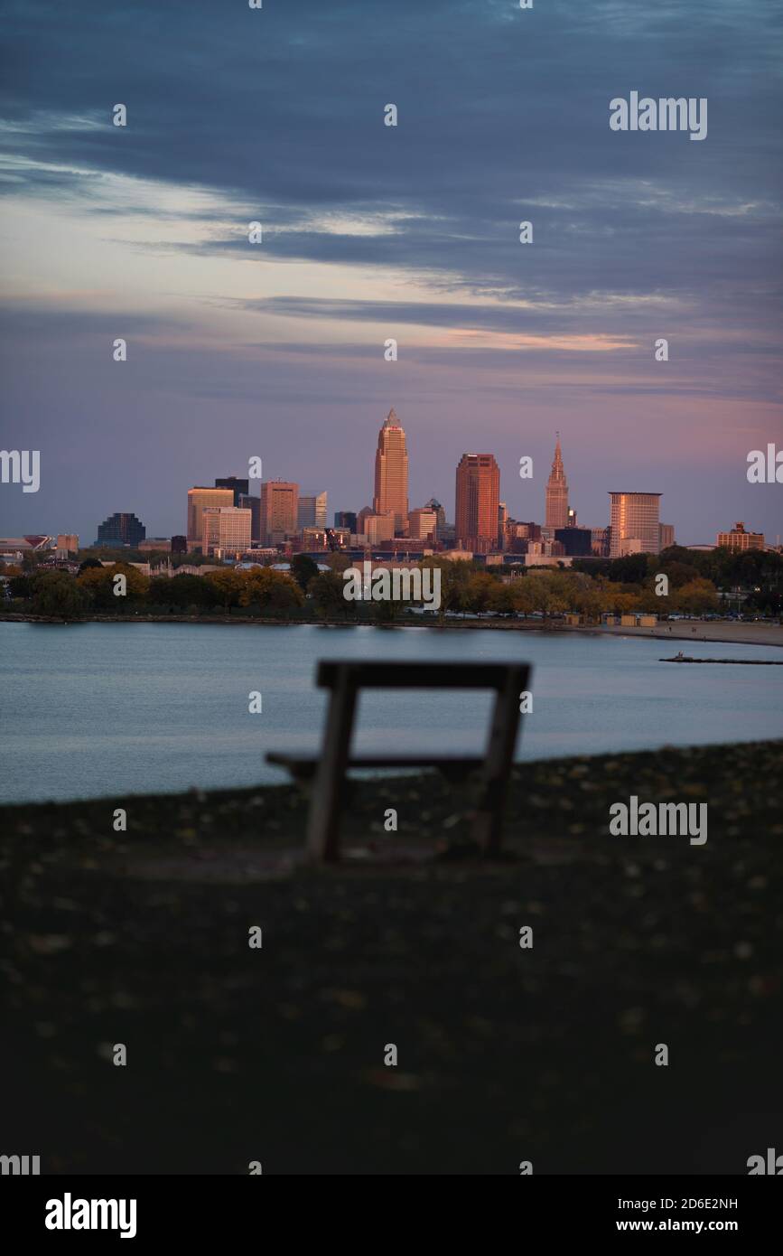 Cleveland Ohio skyline from edgewater park in the fall at sunset Stock ...