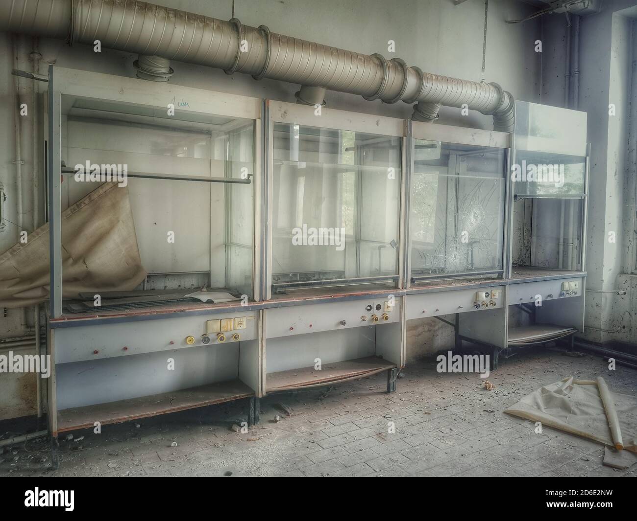 Lost Place, old abandoned laboratory Stock Photo - Alamy Lost Place, old abandoned laboratory Stock Photo - Alamy
