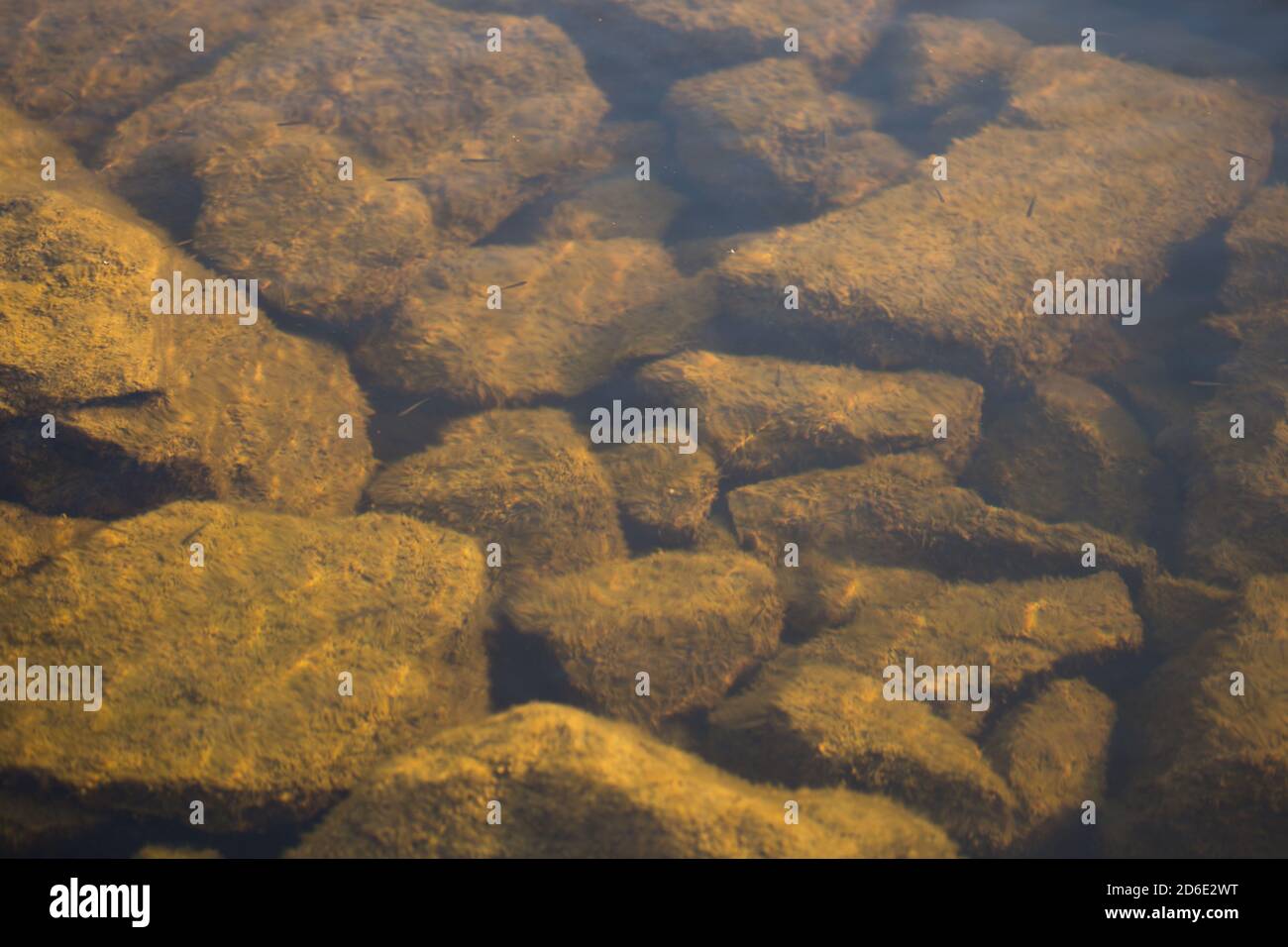 Underwater rocks water hi-res stock photography and images - Alamy