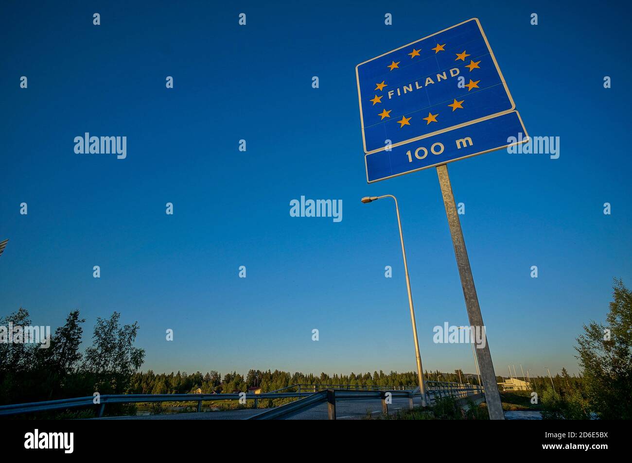 Finland Border Road sign Stock Photo - Alamy